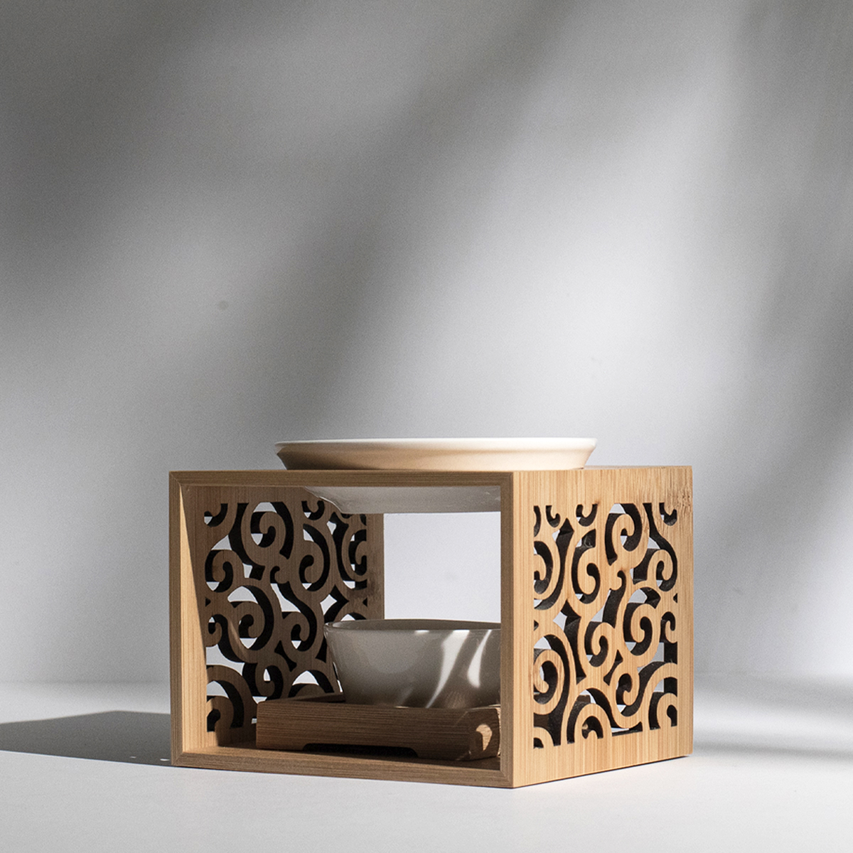 Vita Oil Burning Diffuser | Rise Meditations